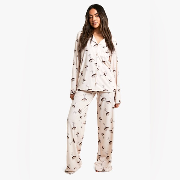 Boohoo | Intimates & Sleepwear | Nwt Boohoo Espresso Martini Pajamas Sz ...